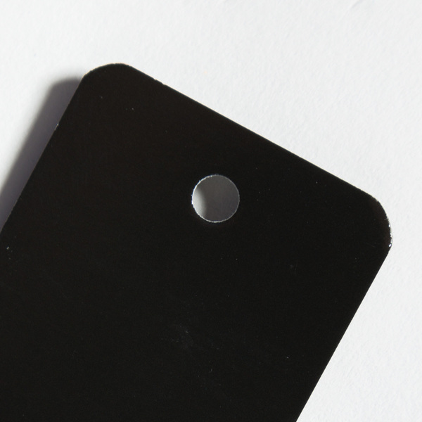 Custom Hang Tags with Rounded Corners | St. Louis Tag